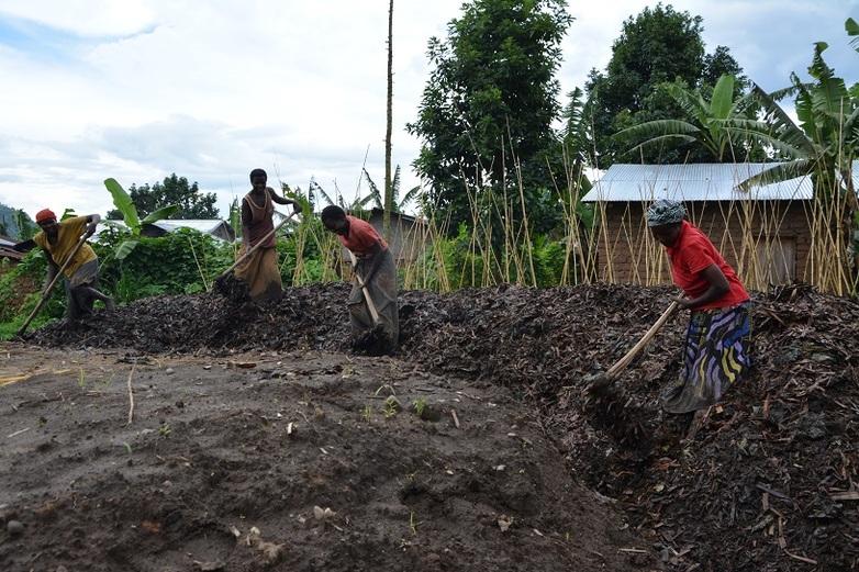 Supporting a sustainable waste and circular economy in Rwanda | GIZ